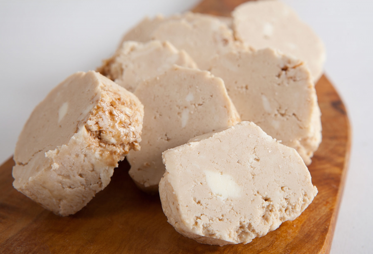 Chevre Balsamic butter - Nugget Markets Image