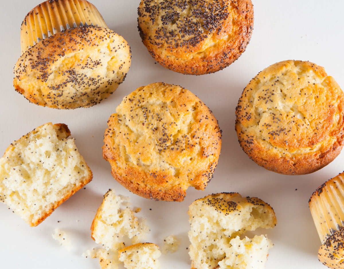 Lemon Poppy seed muffins - Nugget Markets Image