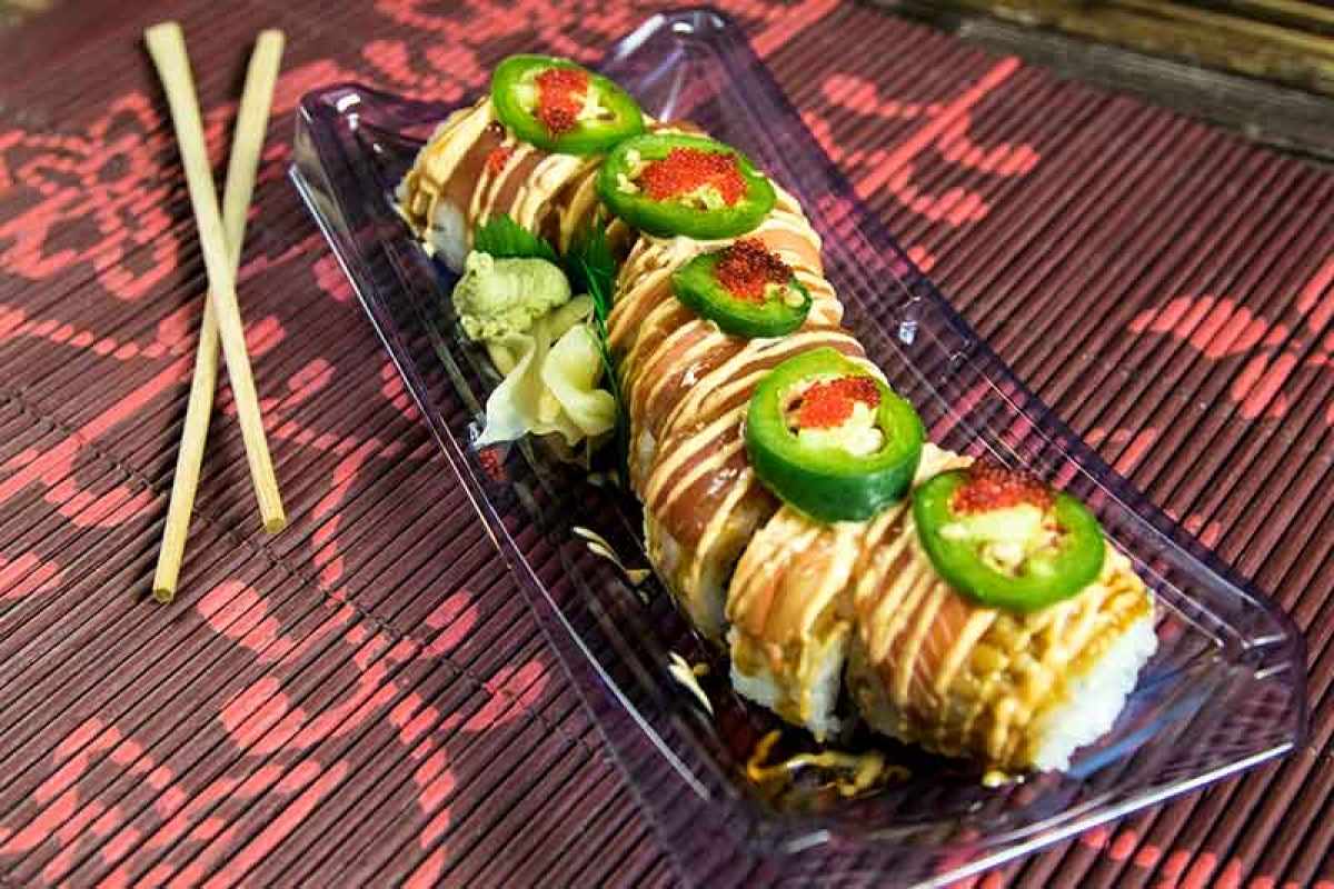 jalapeno rainbow roll - Nugget Markets Image